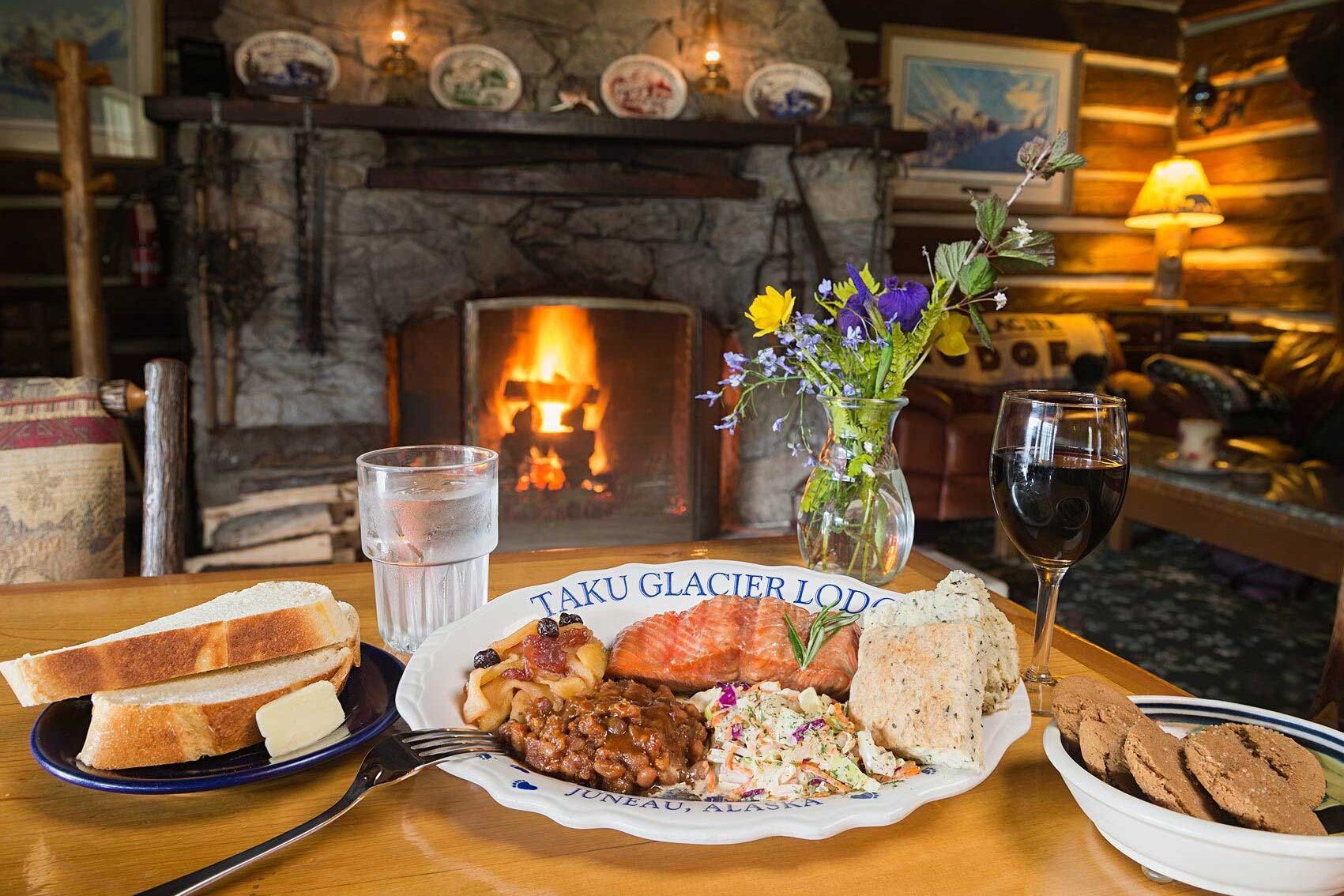 Taku Lodge Feast & 5-Glacier Seaplane Discovery | Book Alaska Excursions